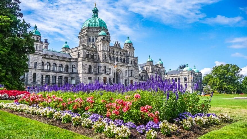 5 Amazing Examples of Constitutional Law Cases in Canada