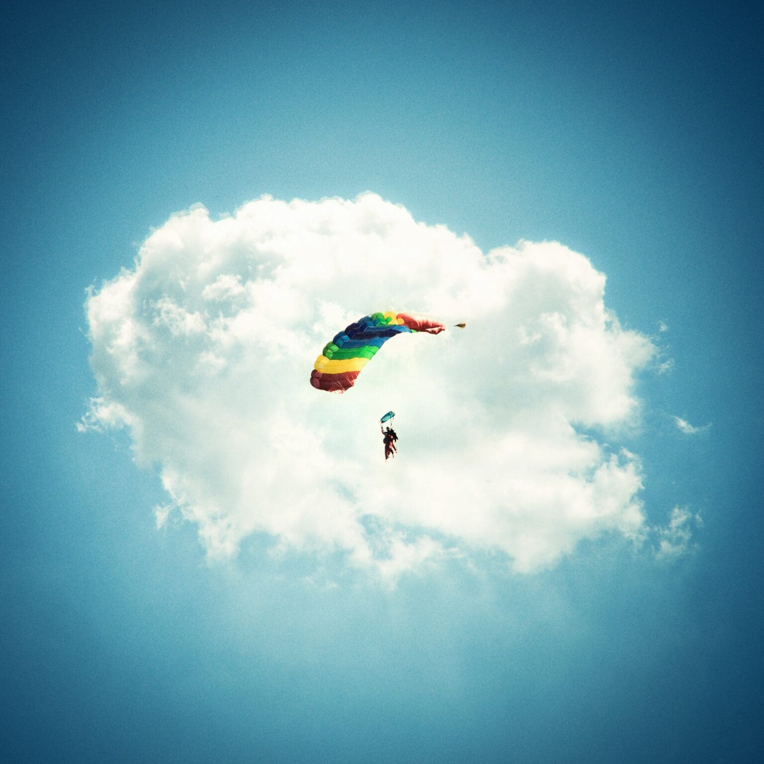 7 Best Spots for Skydiving in Toronto for Your Dream Jump!
