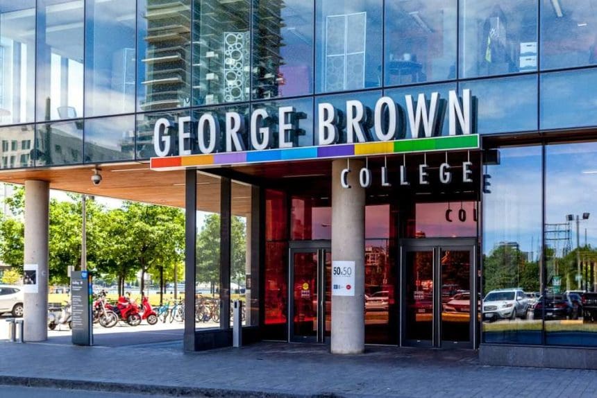 Discover the 8 Top Colleges in Toronto Today