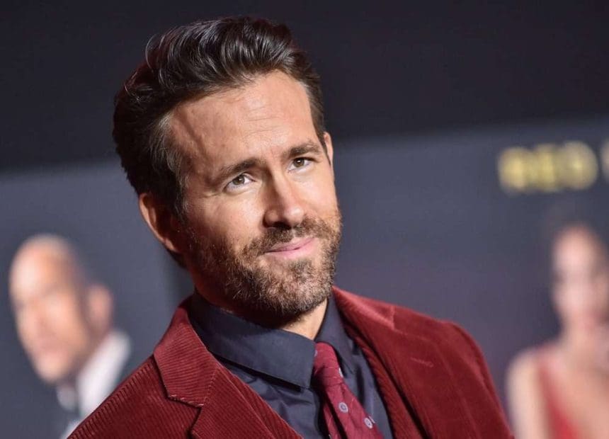 The 15 Famous Canadian Celebrities: Icons of Entertainment