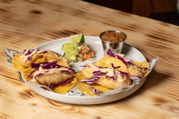 Toronto Food Guide: 15 Delicious Options You Must Try