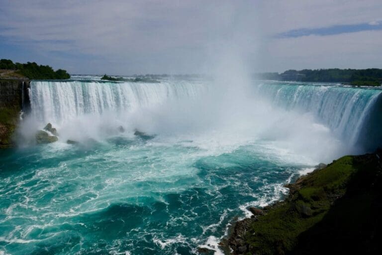 38 Interesting Canada Culture Facts