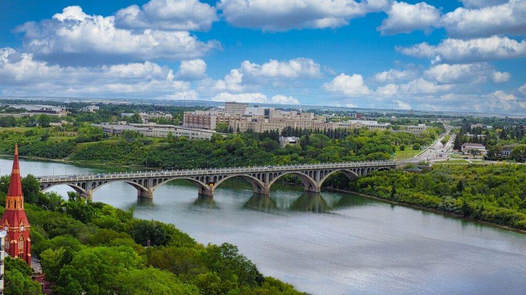 Discover the Beauty of Saskatchewan's Famous Rivers