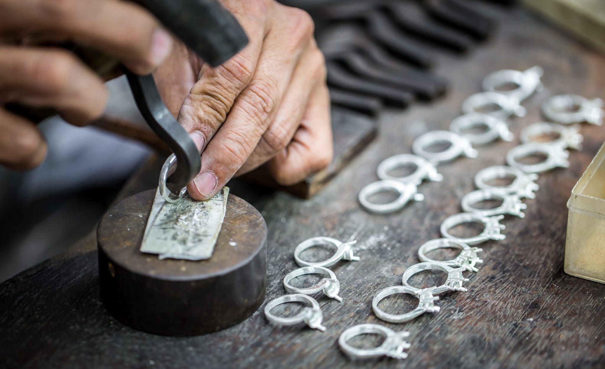 How To Sell Silver In Canada: A Comprehensive Guide