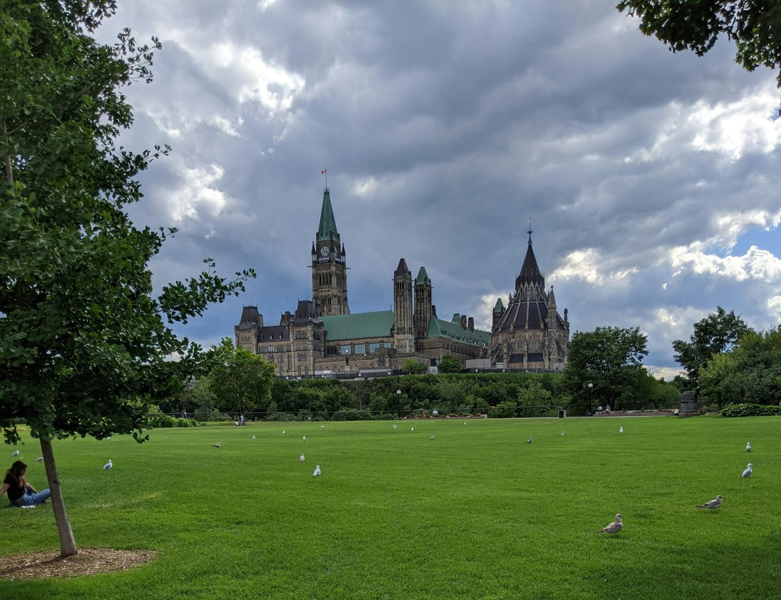 Parliament Hill: The Heart of Canada's National Identity – An In-Depth Exploration - Icy Canada