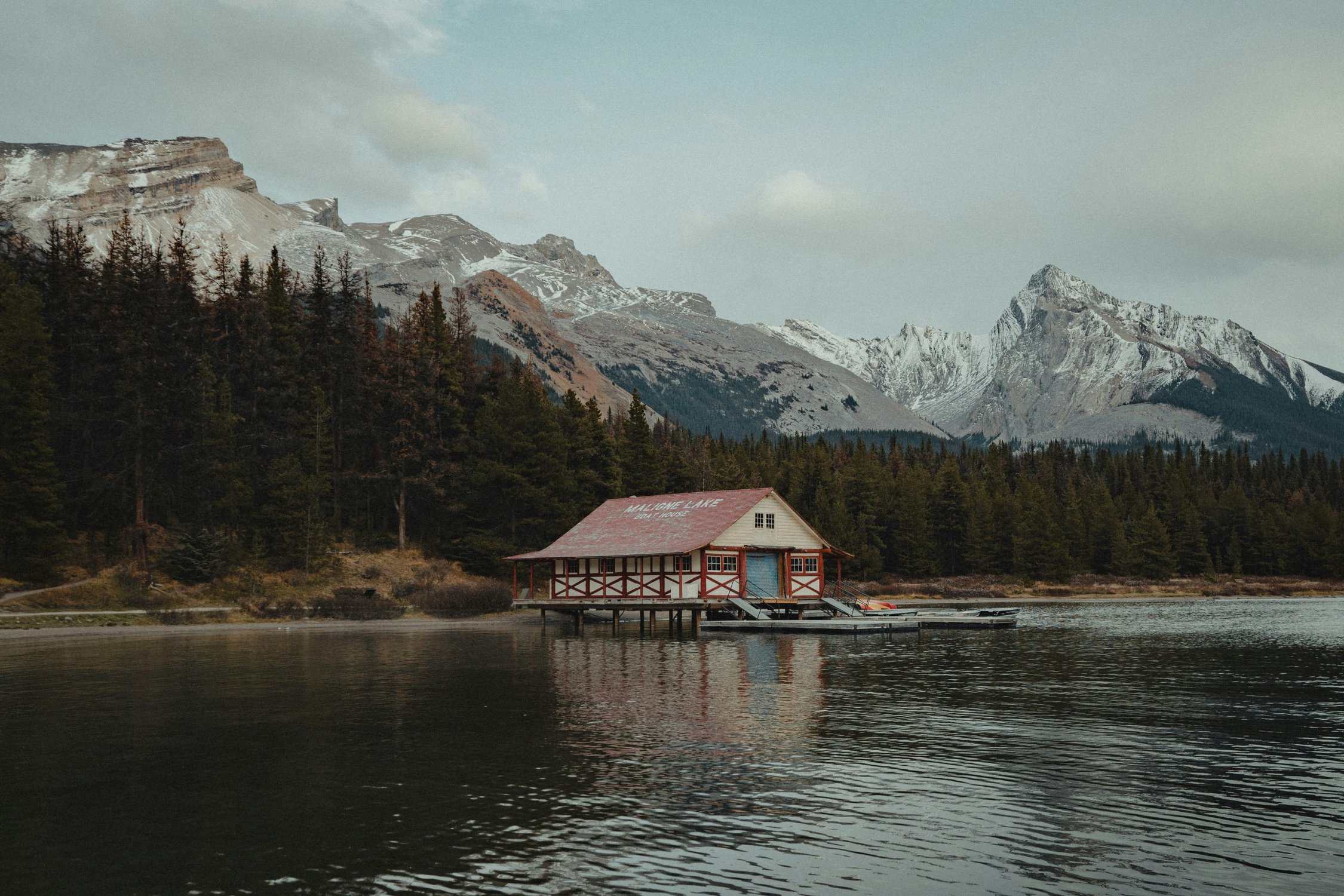 Top 20 Safest Cities in Canada - Icy Canada