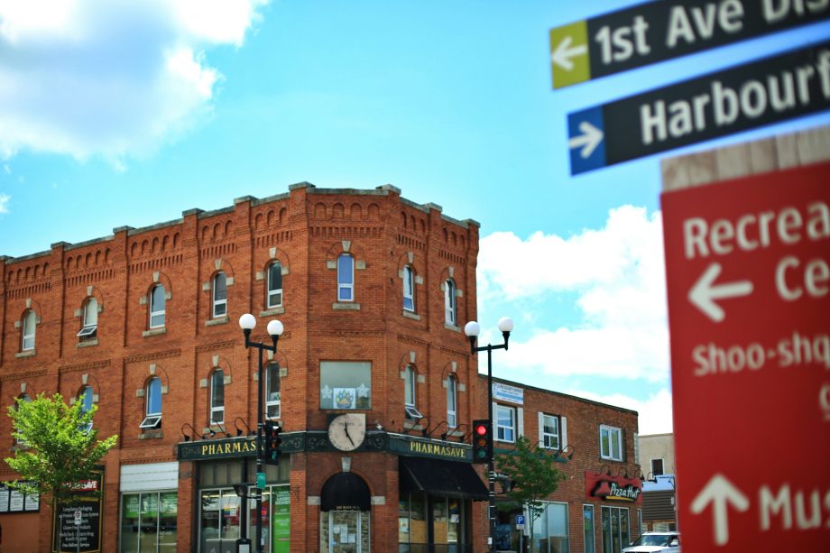 Explore the Best of Kenora Ontario: Your 2022 Guide